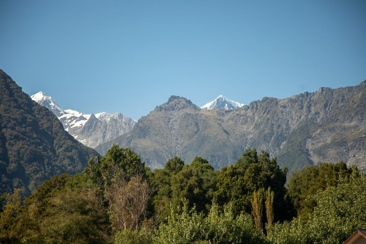 Mountain Views & Delicious Breakfast Fox Glacier - Franz Josef / Waiau