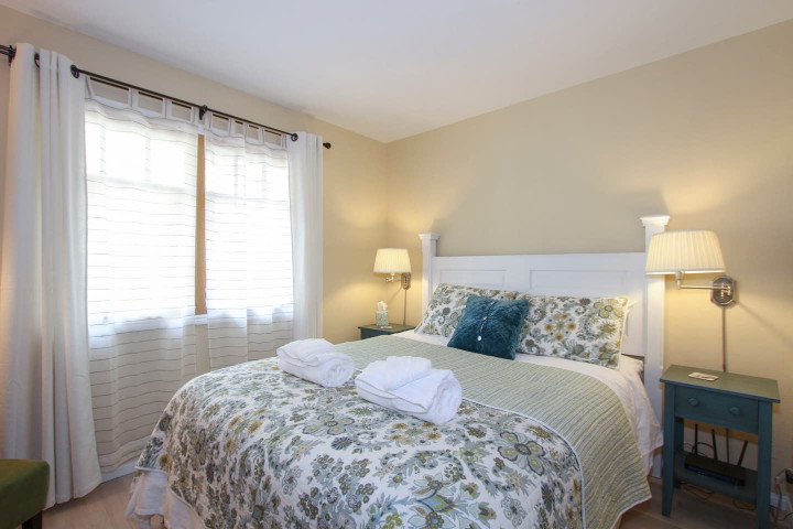Be Happy! Cozy Sonoma Wine Country Hideaway - Sonoma, CA