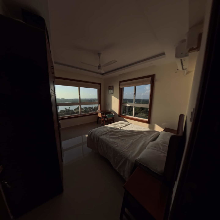 Luxury Arabian Sea View, High Floor, 2 Balconies - Thalassery