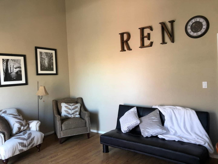 Entire Cabin-style Home Near Downtown Reno - Reno