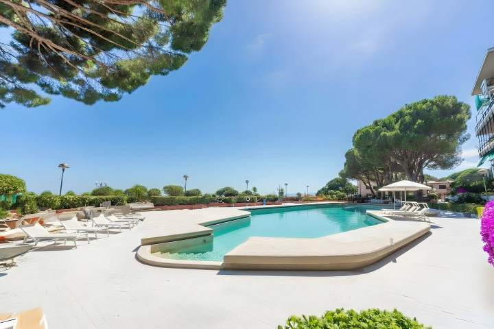 A Due Passi Dal Mare | Piscina | Box Privato & A/c - Cogoleto