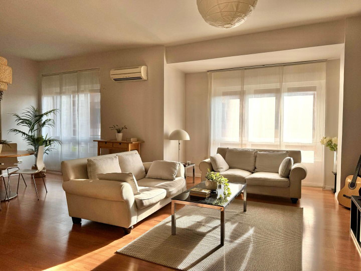 200&nbsp;M² En Plein Centre De Tudela - Tudela