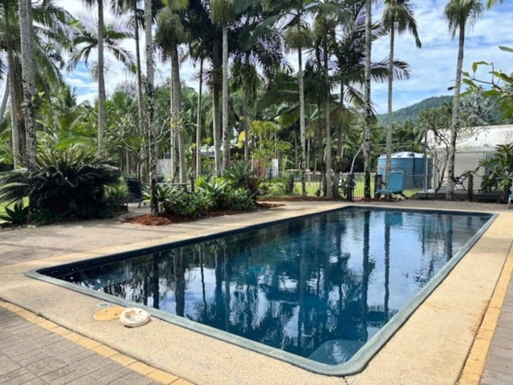 Flametree Cabin - Airlie Beach