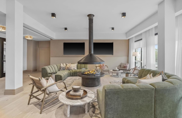 Luxury Salem 2br Apartment | Pool Gym Parking - Beverly, MA