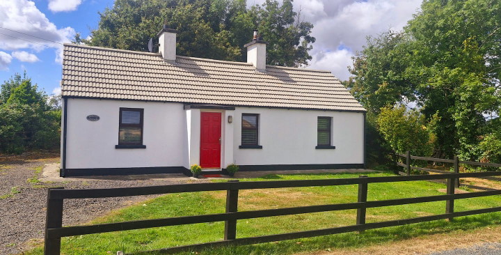 Hurcle Cottage, Old Mellifont Abbey, Boyne Valley - Drogheda