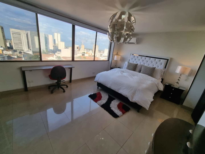 Penthouse - Cali