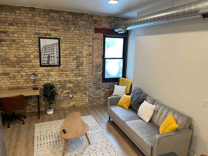 Modern Studio In The Heart Of Downtown Fargo - Fargo, ND