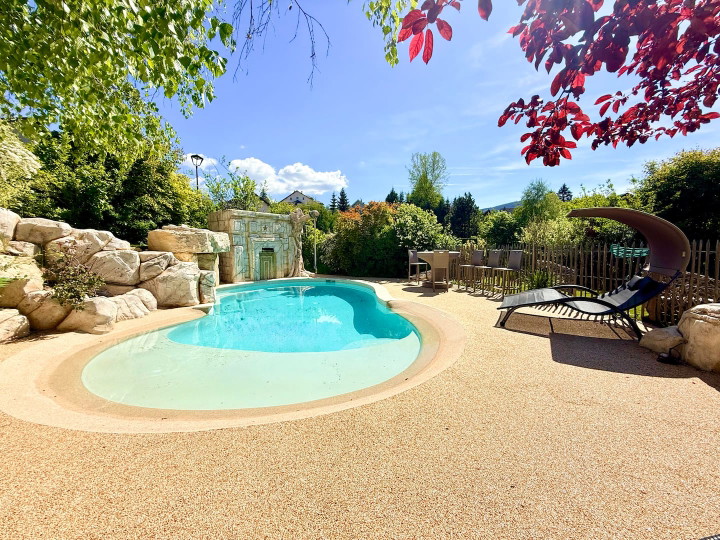 Maison Signature : Villa Souvenirs, Hammam, Sauna - Grenoble