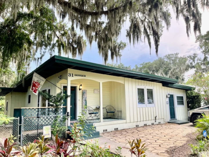 Charming 3 Bedroom Cottage, Feed The Peacocks! - St. Augustine, FL