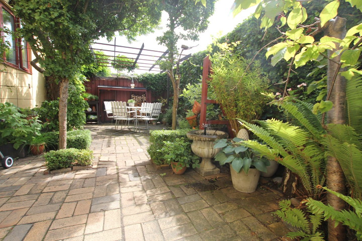 Cozy And Comfortable Apartment In A Cultural Neighborhood! - Landskrona