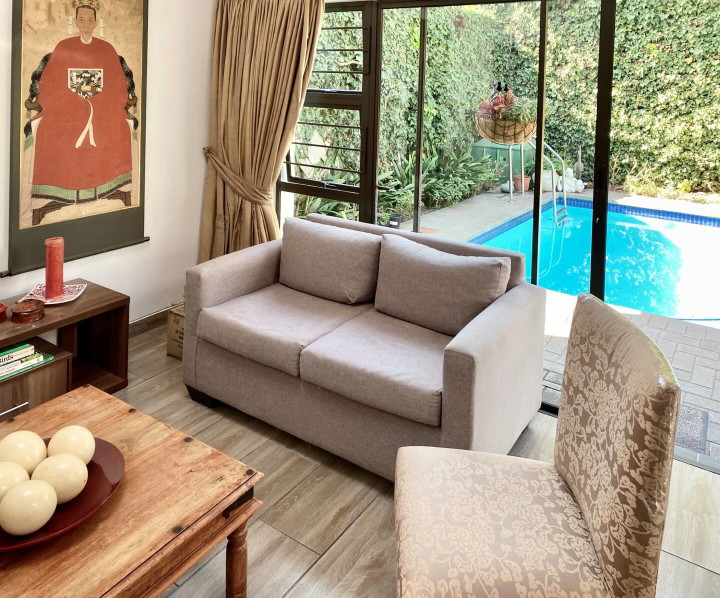 Perfect Parkhurst Garden Cottage - Johannesburg