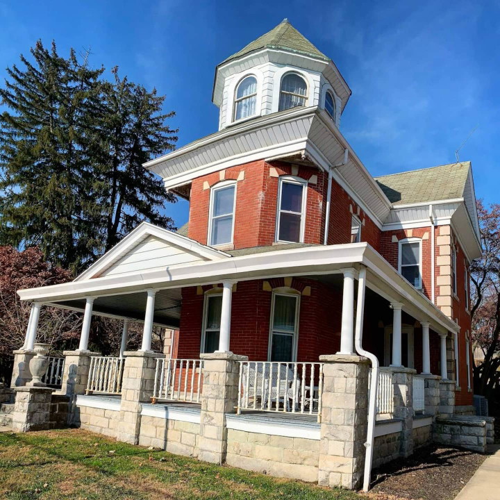 Historic Spacious 6 Bedroom Home In West Grove - Kennett Square, PA