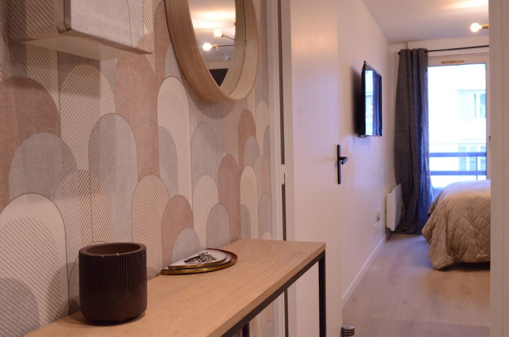 Nice Studio 2 Steps From The Tgv Station With Closed Garage - Chambéry