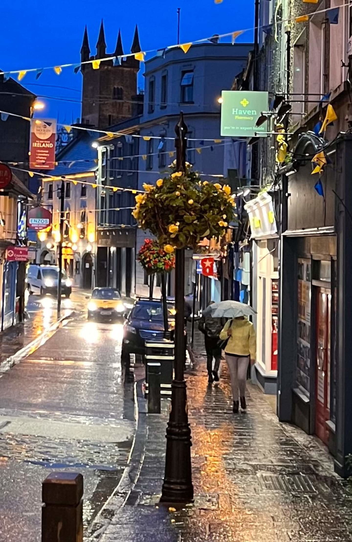 4 Minute Walk From Downtown Ennis! - Ennis