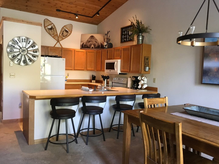 Best Location, Pool, Spa, 5 Min. To Meadow Village - Big Sky, MT
