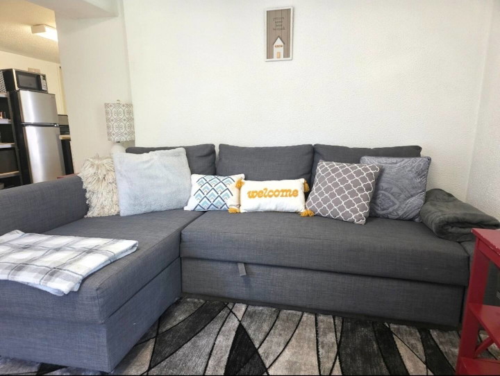 Cute & Cozy | 1 Bedrm | Near Evrthg | Rear Apt - Erie, PA