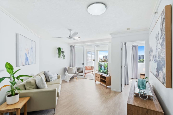 710 Elevated Cbd Getaway With Magical Views - Cairns