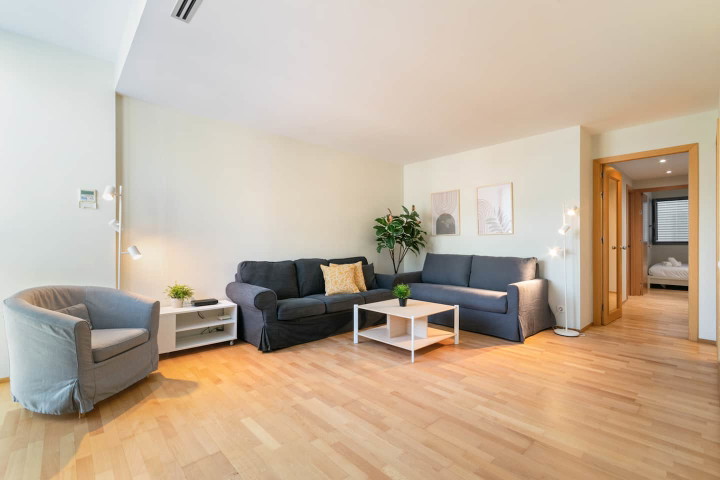Céntrico, Moderno Con 2 Baños, Aerobús Directo - Barcelona