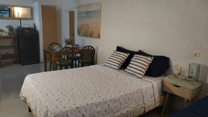 Moonloft, Terrace, Downtown, Bus To The Beach 1 Block Away - Cancún