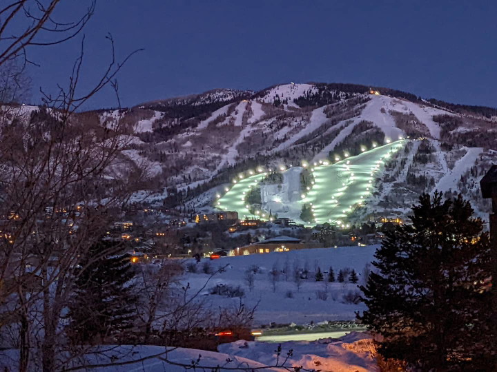 Spacious Central 3br/2ba+loft Condo W/ Views - Steamboat Springs