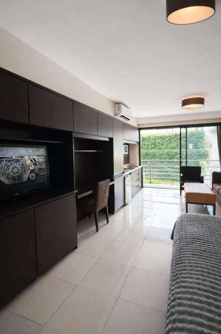 Stylish Palermo Hollywood Apt · Pool, Gym, Laundry - Buenos Aires