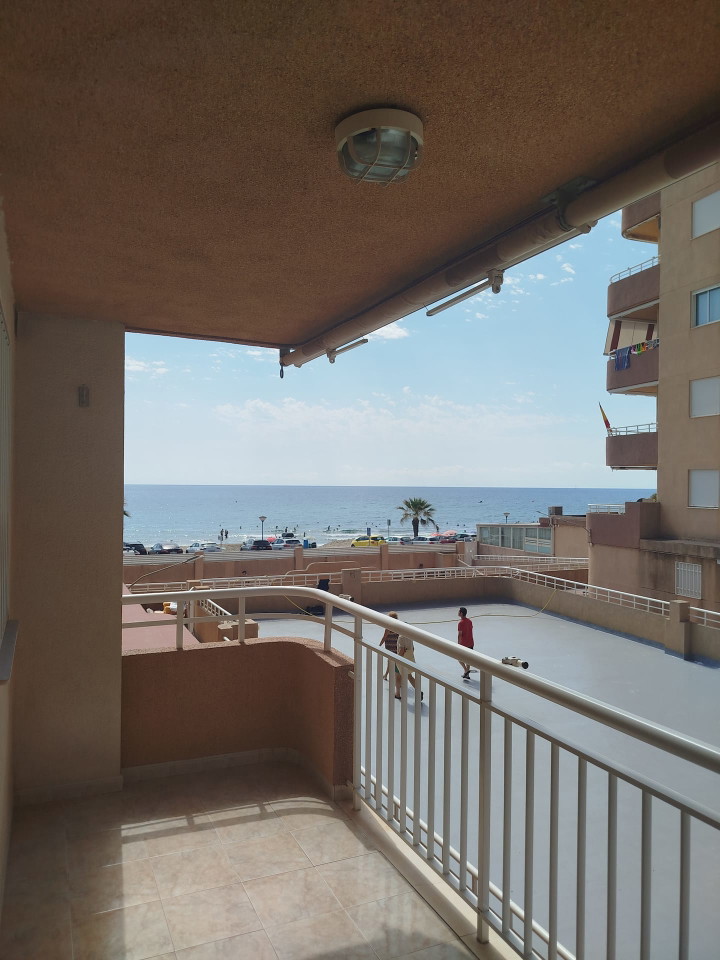 Coqueto Apartamento En Primera Línea De Playa - Oropesa del Mar