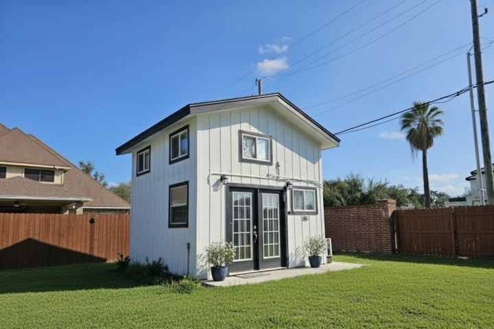 Superhostprivate 2story Tiny Home & Quiet Retreat - McAllen, TX
