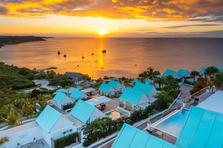 6 Br Villa With Concierge, Amenities, & Pool - Anguilla