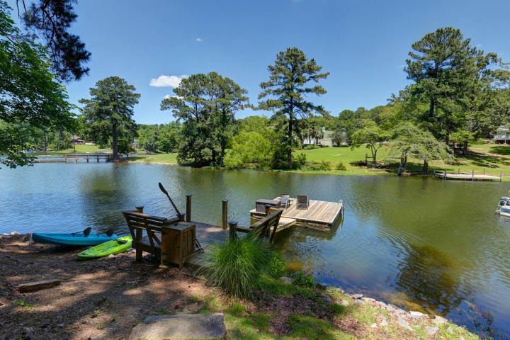 Hilton Lake Getaway W/ Hot Tub & Two Fire Pits - Lexington, SC