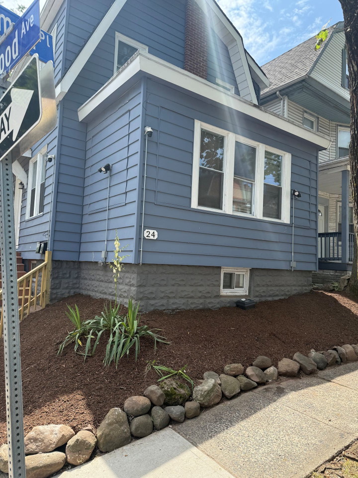 Two Bedrooms Home - Bloomfield, NJ