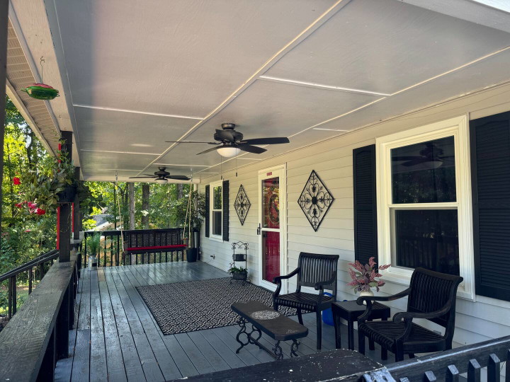 Sweet Tea Porch - Seneca