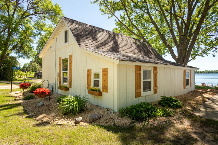 Cozy Lake Latoka Cabin W/ Loft - Alexandria, MN