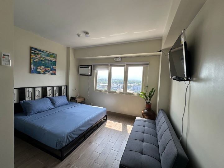 Basic/essentials Condo - Bacolod