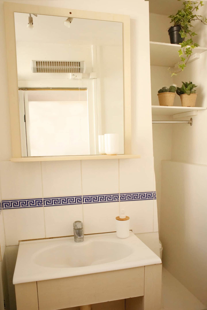 Quiet And Bright Studio, Place De La Bastille. - Charenton-le-Pont