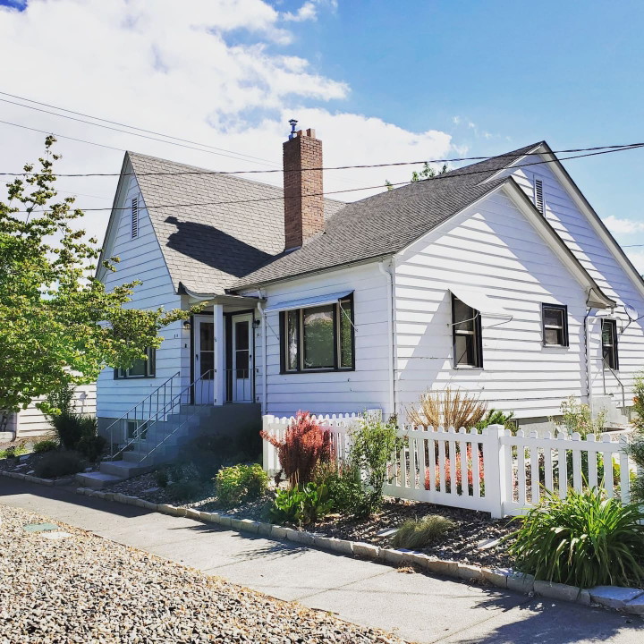 A Getaway Townhouse- *King Bed*, Next To College And Hospital. Great For Traveling Dr's/nurses - Lewiston, ID