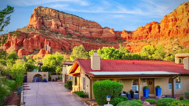 New! Majestic Views, Hiking, Modern Guest Suite - Oak Creek Canyon, AZ
