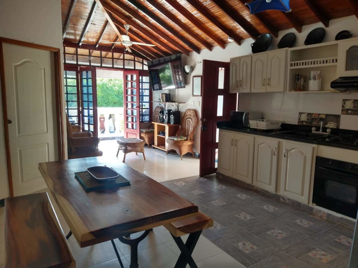 Beautiful Oceanfront Cabin - Covenas