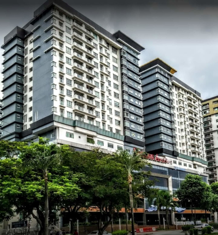 Apt 1-10pax/5mins Lrt/netflix/pool+gym/ysw Homes - Subang Jaya