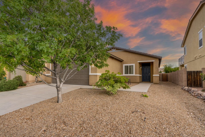 House Near The Airport. - Tucson, AZ