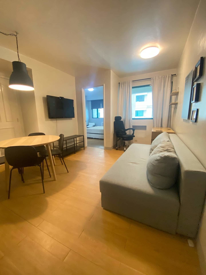 Minimalist 1br Condo Roxas Blvd - Metro Manila