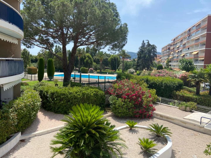 Superbe Studio Avec Piscine Mandelieu - Mandelieu-la-Napoule