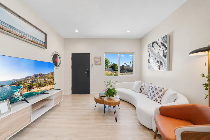 4br/3ba Home | 2 Primary Suites | Near Dtla/disney - West Covina, CA
