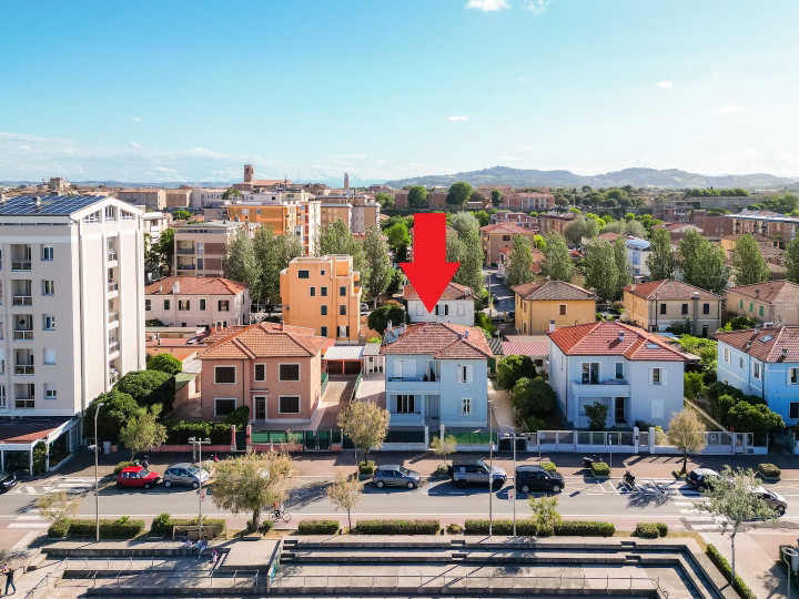 Casa Madre 74
Esclusiva Residenza Fronte Mare - Fano