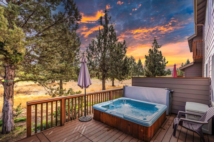 Eagle Crest Condo On Golf Course, Hot Tub, Dogs Ok - Redmond, OR