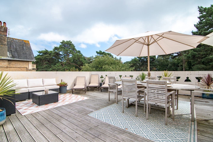 Rooftop Tree Terrace - Boscombe
