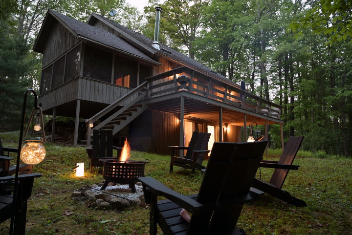 Family Berkshires Cabin W/ Climbing Wall, Games - The Berkshires, MA