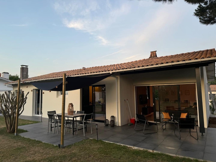 Maison Individuelle En Plein Coeur Du Médoc - Pauillac