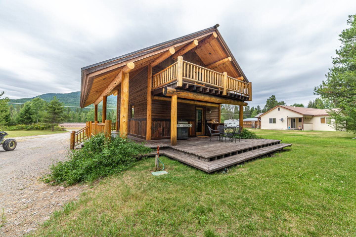 Fisher Cat Cabin At Snowcat Cabins (Hot Tub!) - Montana