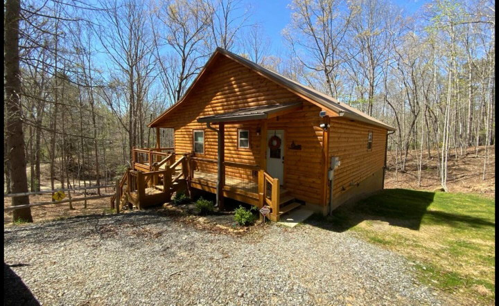 Welcome To Boobahs Hideaway - Murphy, NC