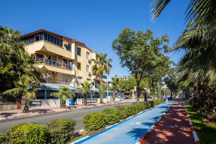Large Duplex Apartment With Sea View - Antalya